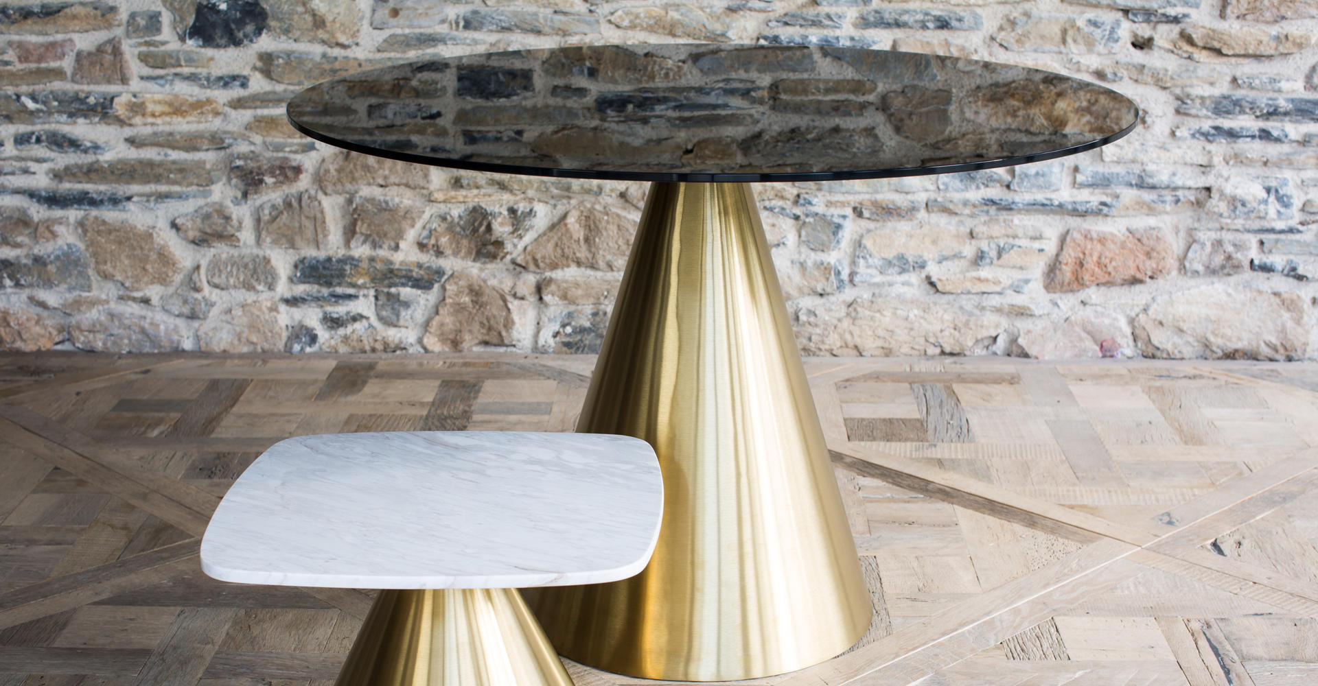 Oscar Collection | Modern Oval Tables | GILLMORE British Design